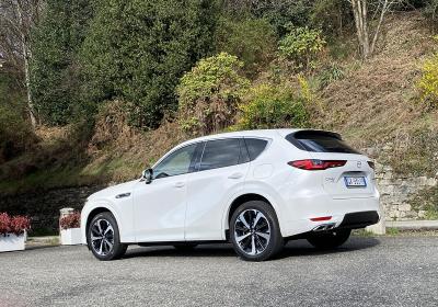 Mazda CX-60 ibrida plug-in, l’ammiraglia giapponese “alla spina” - Patentati