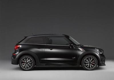 Mini: in arrivo l’edizione limitata Frozen Black metallic - Patentati
