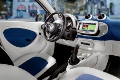 Foto Nuova Smart Fortwo interni - Patentati
