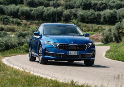 Skoda Octavia Wagon 1.5 eTSI 150 CV DSG , la prova della versione ...