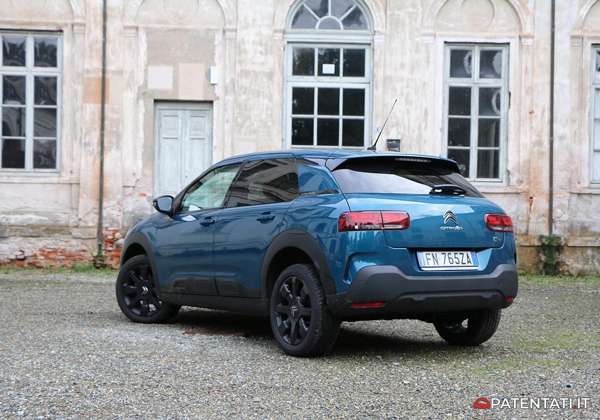 Foto Citroen C4 Cactus 1.6 BlueHDi 100 Shine posteriore - Patentati
