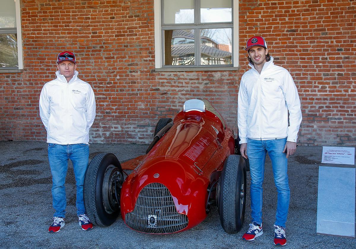 Alfa Romeo, Raikkonen e Giovinazzi in pista a Balocco - Patentati