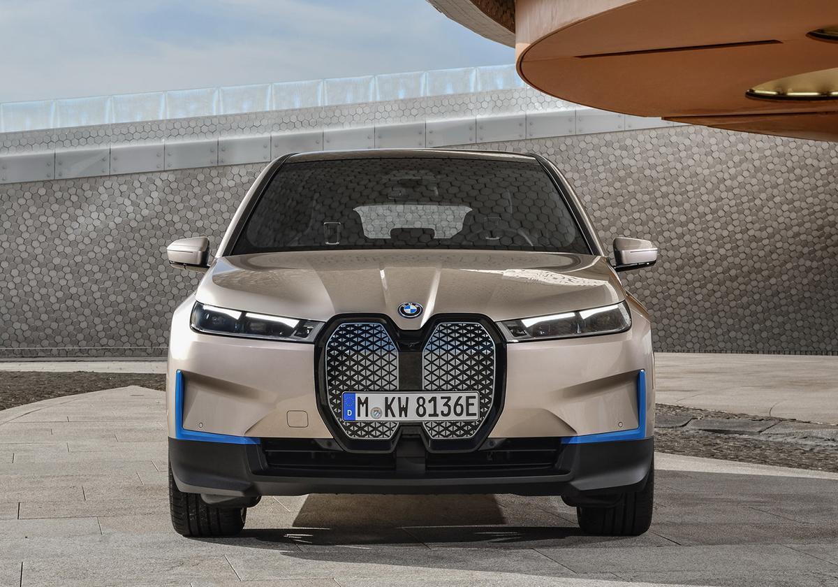 BMW iX, la nuova Sav elettrica del 2021 - Patentati