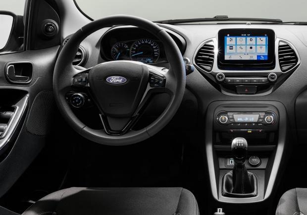 Foto Ford Ka Plus Active interni - Patentati