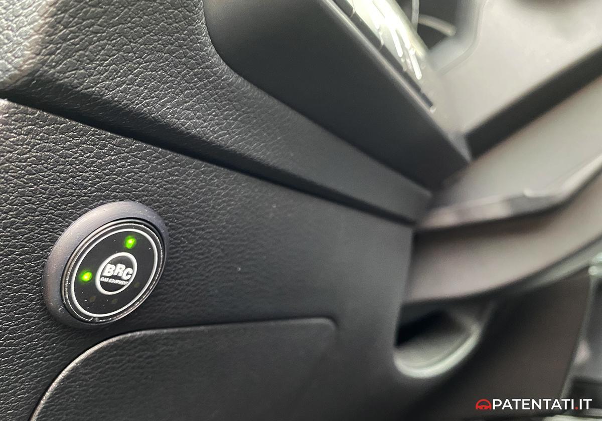 Foto Kia XCeed GPL indicatore carburante - Patentati