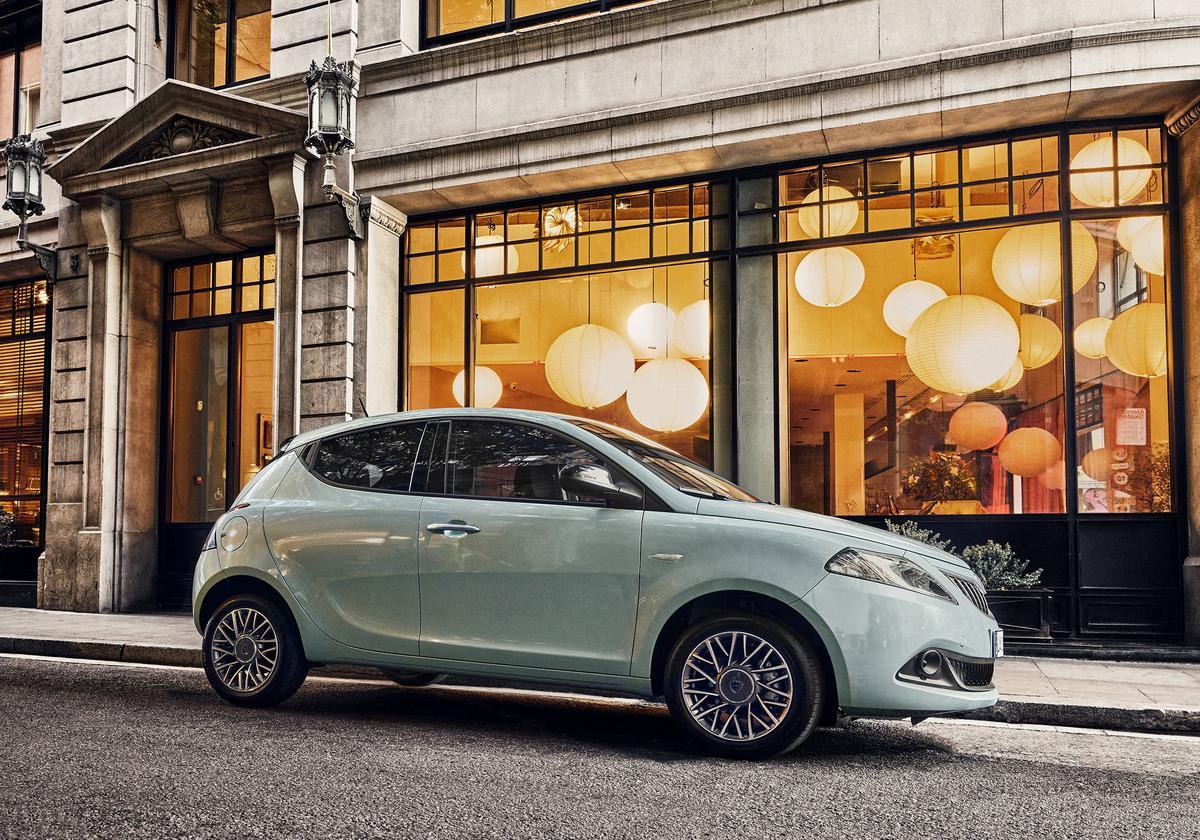 Lancia Ypsilon 2023 Le Novità E La Partnership Con E Marinella