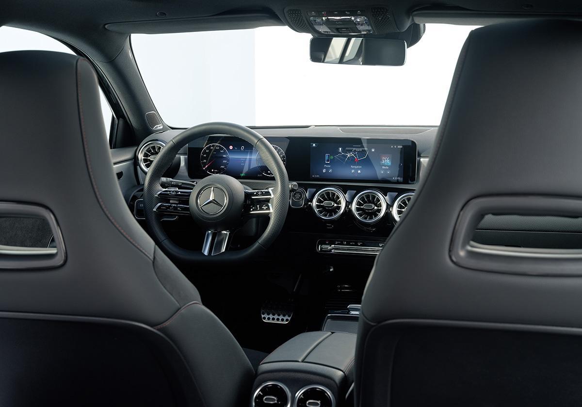 Foto Mercedes Classe A 2022 interni - Patentati