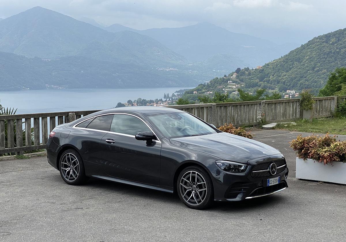 Foto Mercedes Classe E Coupé 220d 4Matic immagine - Patentati