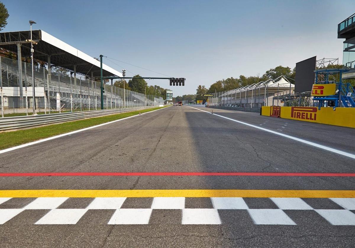 Milano Monza Motor Show 2020, i test drive sulla pista di F.1 - Patentati