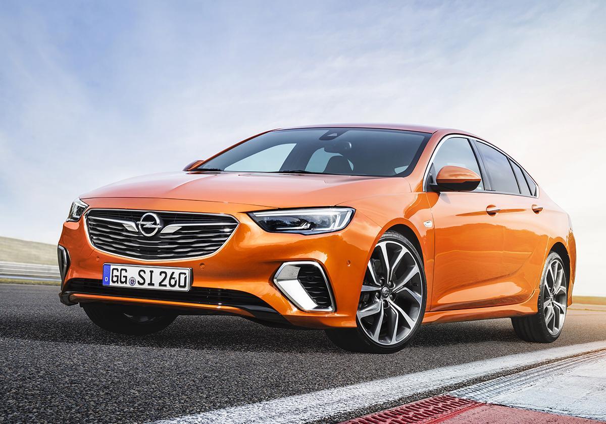 Opel Insignia, l'integrale è All-Wheel Drive Car Of The Year - Patentati