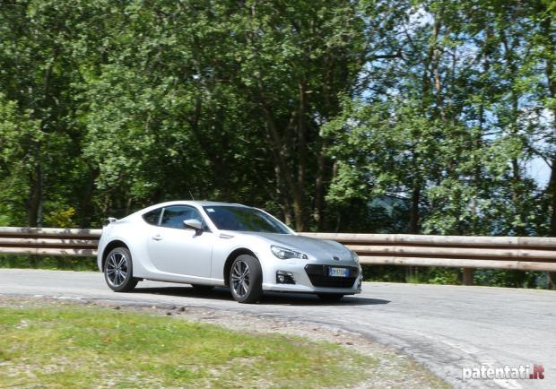 Foto Prova Subaru BRZ dinamica in curva - Patentati