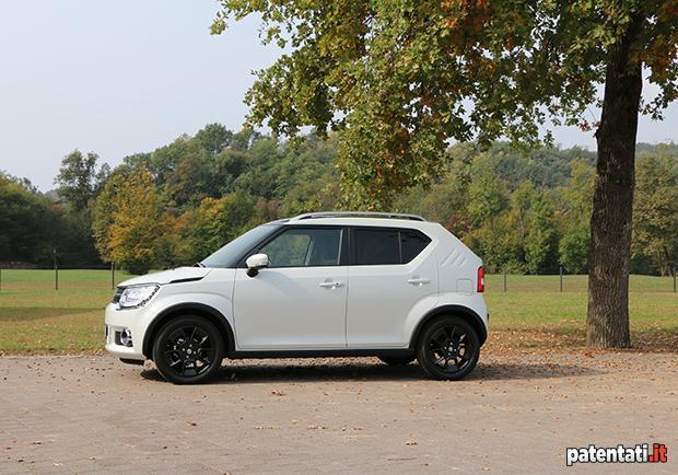 Suzuki Ignis 1.2 2WD Hybrid Top: prova, consumi, pregi e difetti della ...