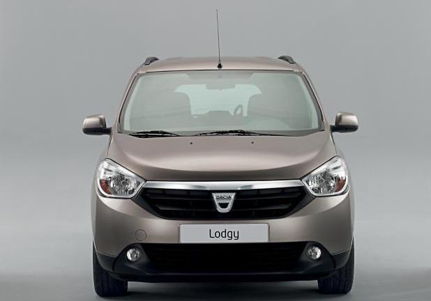 Nuova Dacia Lodgy, la monovolume 7 posti economica - Patentati