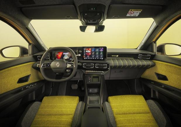 Foto Renault 5 2024 abitacolo - Patentati